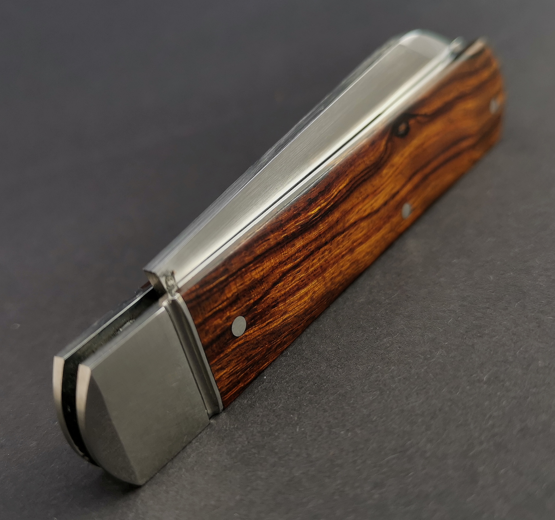 Custom | Riaan Ras Knives